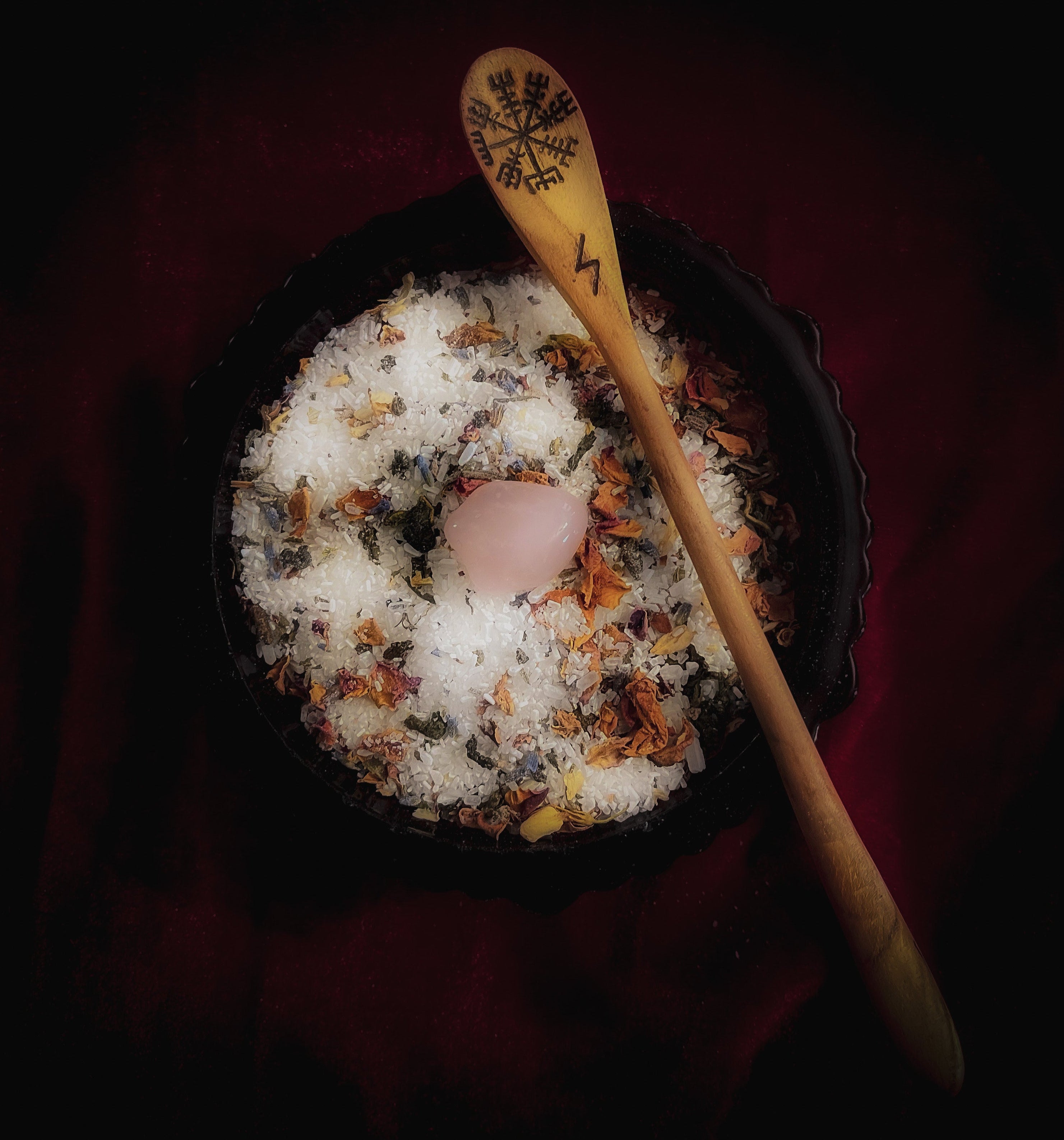 Sacred Heart Ritual Soak – Maiden and Crow Spiritual Apothecary