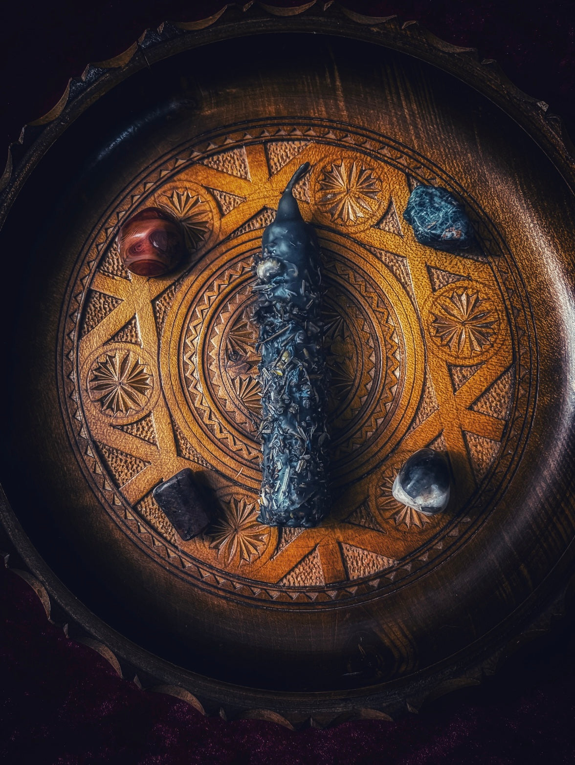 Hekate Pyrophoros – Maiden and Crow Spiritual Apothecary